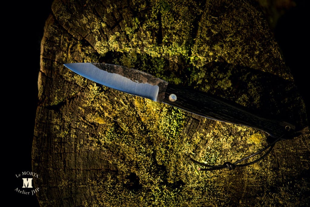 Morta Massif Brut de forge - Pliant de Caractère