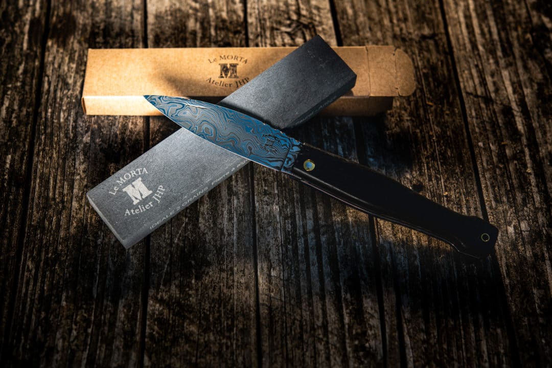 Knife symbolism - The Power of Tradition
